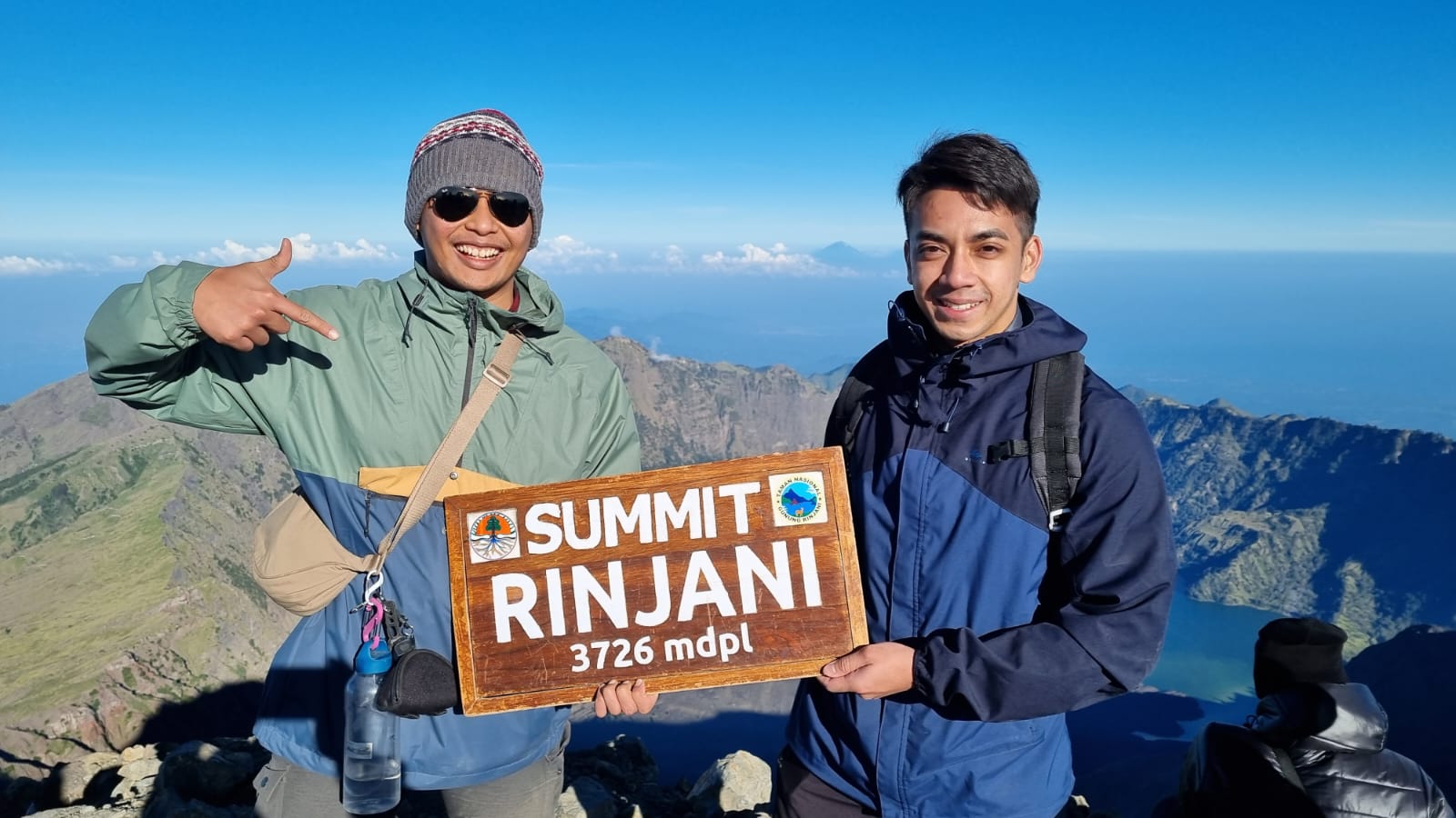 Rinjani Trekking To Summit, Lake, and Turn Back